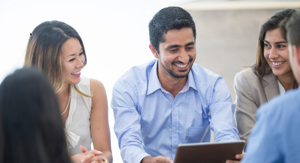 BLENDED ONLINE TRAINING MODEL – Leadership Training 4U